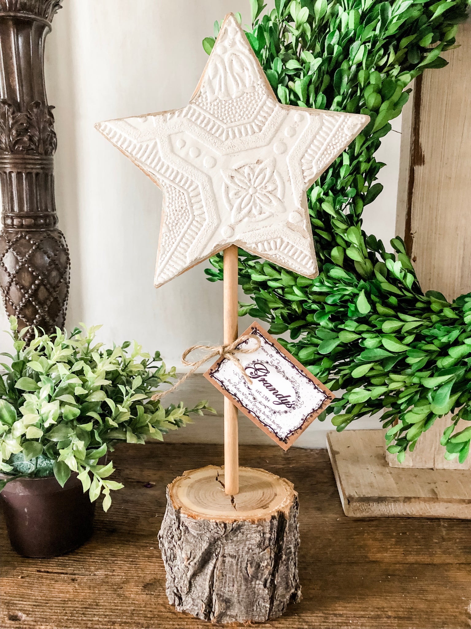 Grandy’s Star on Stump – Grandy's Home Decor